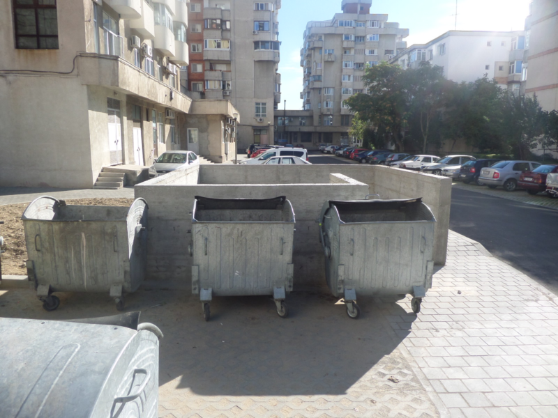 Platformele de gunoi din Pitesti, CUIB pentru AUROLACI: “Vin de peste ...